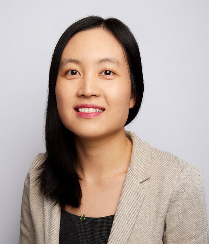 Dr Queenie Luu | Rheumatologist